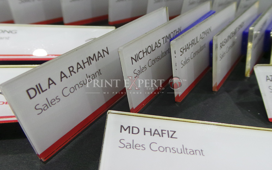 Print Expert Name Tag Print Expert Name Tag